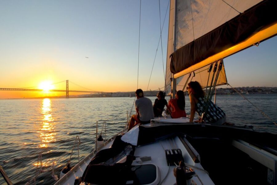 Lisbon: Sailing Tour with Wine and Snacks - The Experience on the Water
