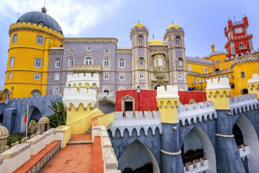 Lisbon: Sintra, Coast and Wine Small-Group Day Tour - Why This Tour Works Well