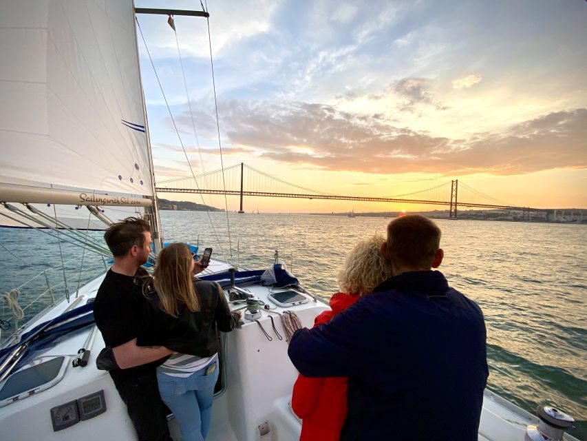 Lisbon: Tagus River Sunset Cruise with Drinks - FAQ