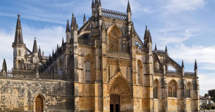 Lisbon: Tour Fátima, Batalha, Alcobaça, Nazaré and Óbidos - What Makes This Tour Stand Out?