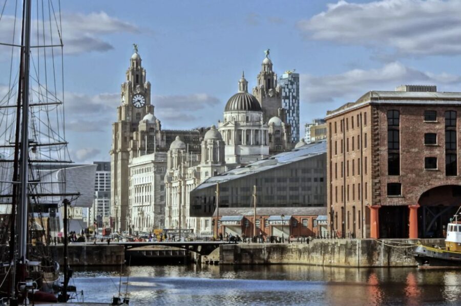Liverpool: Pirate Pub Crawl & Boat Tour - The Value of a Themed Pub Crawl with a Scenic Twist