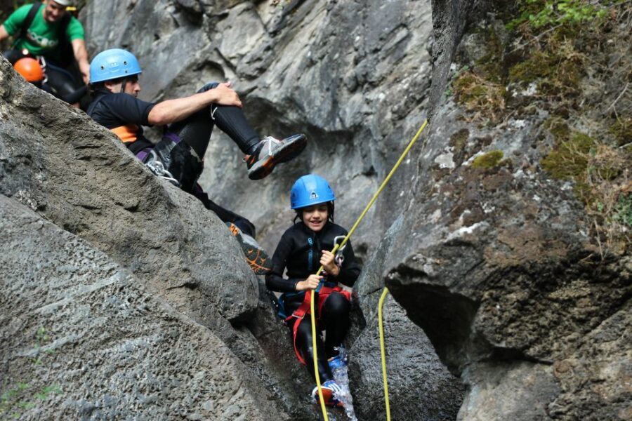 Llavorsí: Pallars Sobirà Canyoning - Why Choose This Tour?