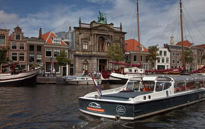 Local Cheese and Wine Cruise through Haarlem - The Delight of Dutch Cheeses and Exquisite Wines