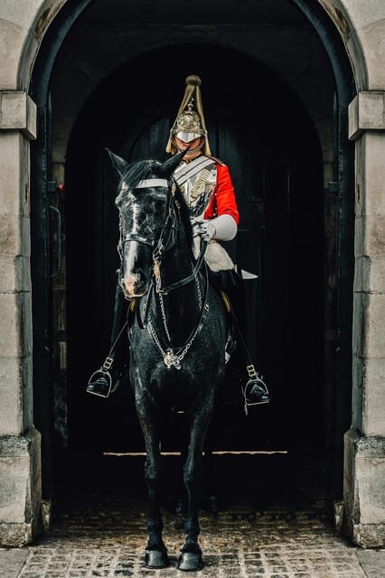 London: Changing of the Guard Experience and Landmarks Tour - Breaking Down the Stops