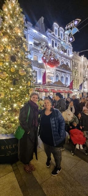 London: Christmas Lights Private Taxi Tour - The Sum Up