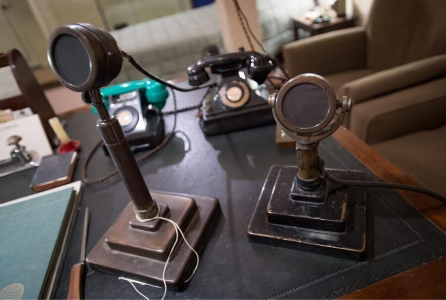 London: Churchill War Rooms Ticket & Landmarks Guided Tour - The Landmark Stops and Their Significance