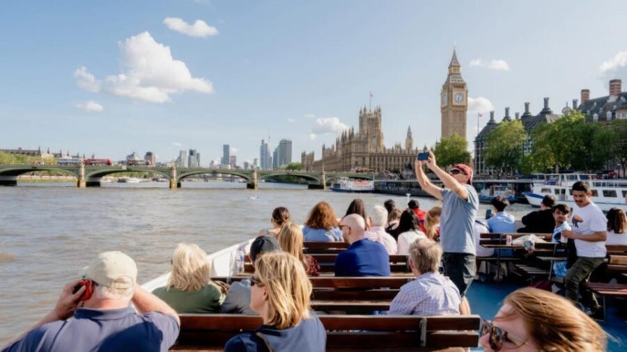 London: Discover Pass with HOHO Bus Tours, Cruise and Walks - How It Works in Practice