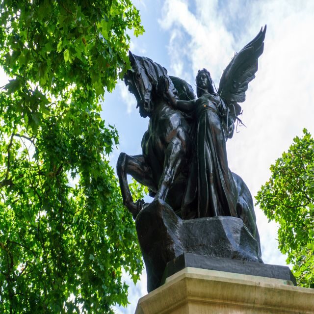 London Family-Friendly Walking Tour with Fun Activities - How the Tour Comes Together