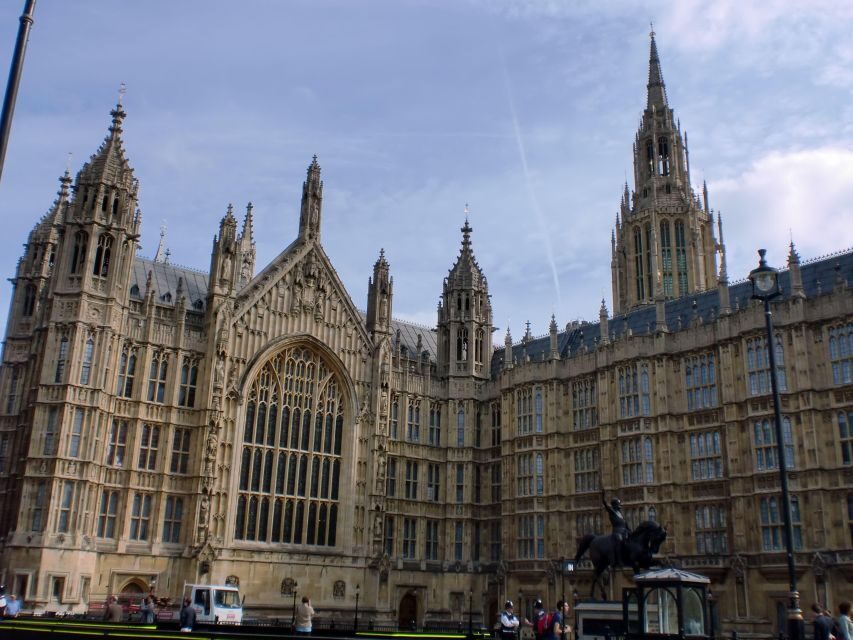 London Full Day Private Guided Walking Tour - A Day in the Life of London: What to Expect