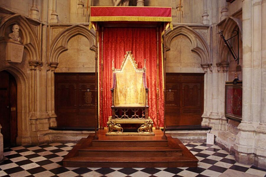 London: Guided Westminster Abbey Tour and Refreshments - The Highlights in Detail