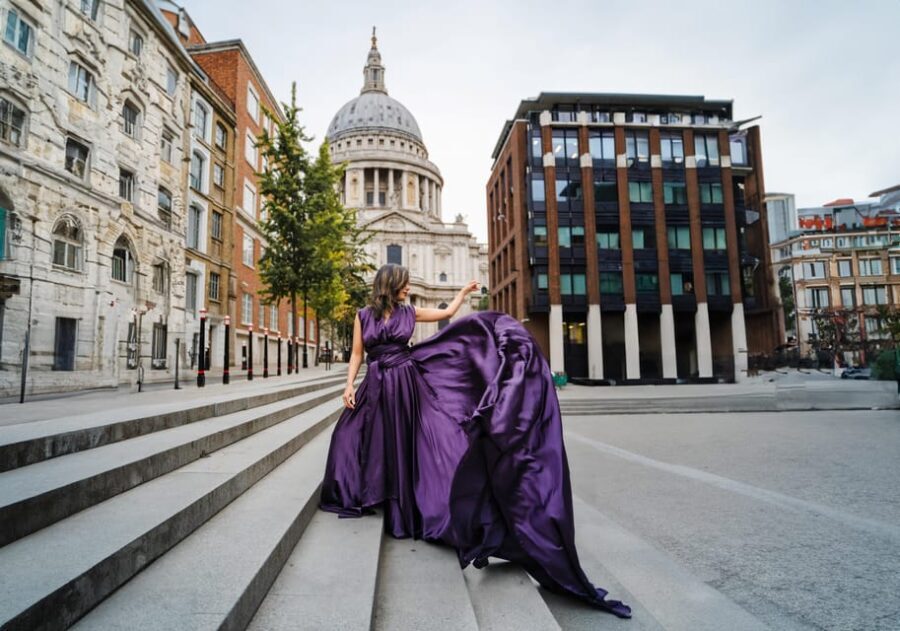 London: Private Flying-dress Photoshoot @jonadress - The Experience in Detail