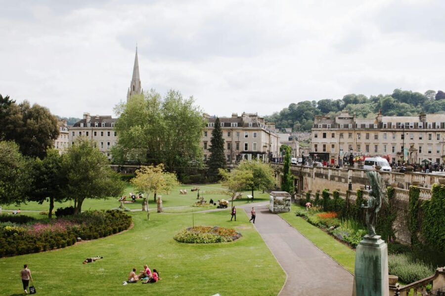 London: Private Tour of Bath with Guide and Transfer - FAQs