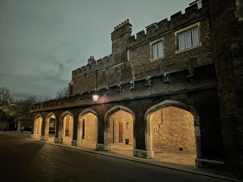 London : Royal Westminster By Night Walking Tour - What’s Included and What’s Not