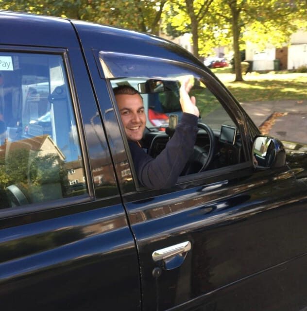 London: Taxi 50+ Sights Private Tour & London Eye Ride - The Details: What You Need to Know
