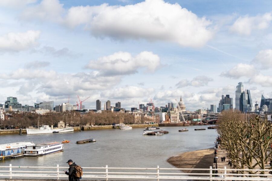 London: Tootbus Hop-on Hop-off with optional River Cruise - Who Should Consider This Tour?