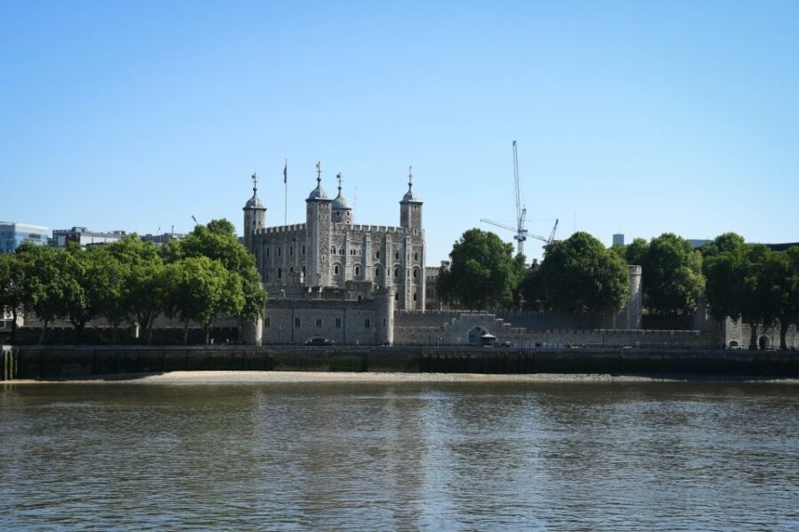London: Top 30 Sights Tour and Sherlock Holmes Museum - A Close Look at the Itinerary
