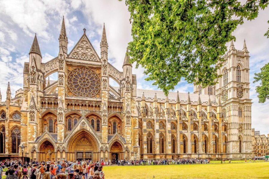 London: Top 30 Sights Walking Tour & St Pauls Cathedral - Analyzing the Value