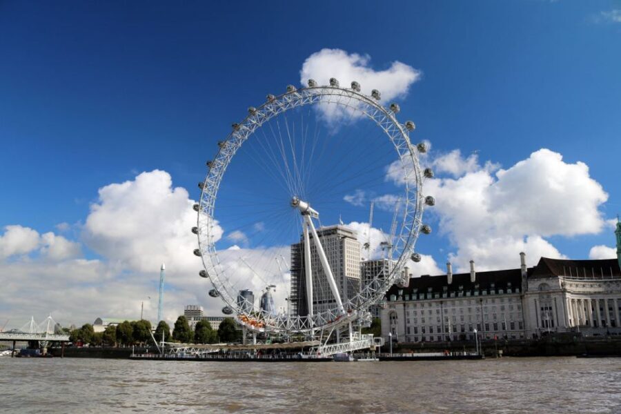 London: Westminster to Hampton Court River Thames Cruise - The Right Audience for This Cruise