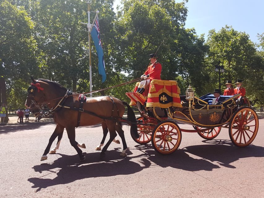 London: Westminster Walking Tour & Westminster Abbey Visit - The Value of the Tour