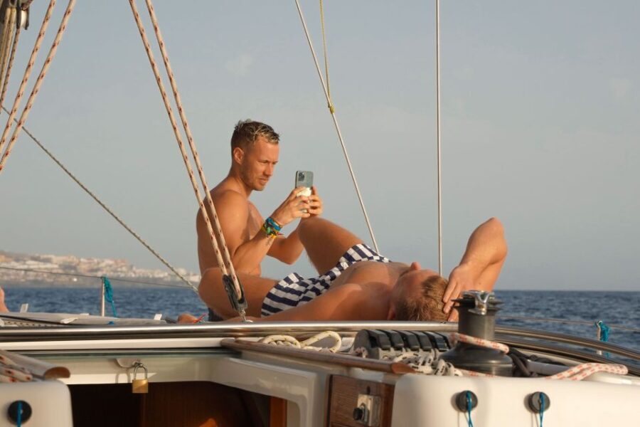 Los Gigantes: Private Sailing Tour with Swim, Drink, & Tapas - Who Should Consider This Tour?