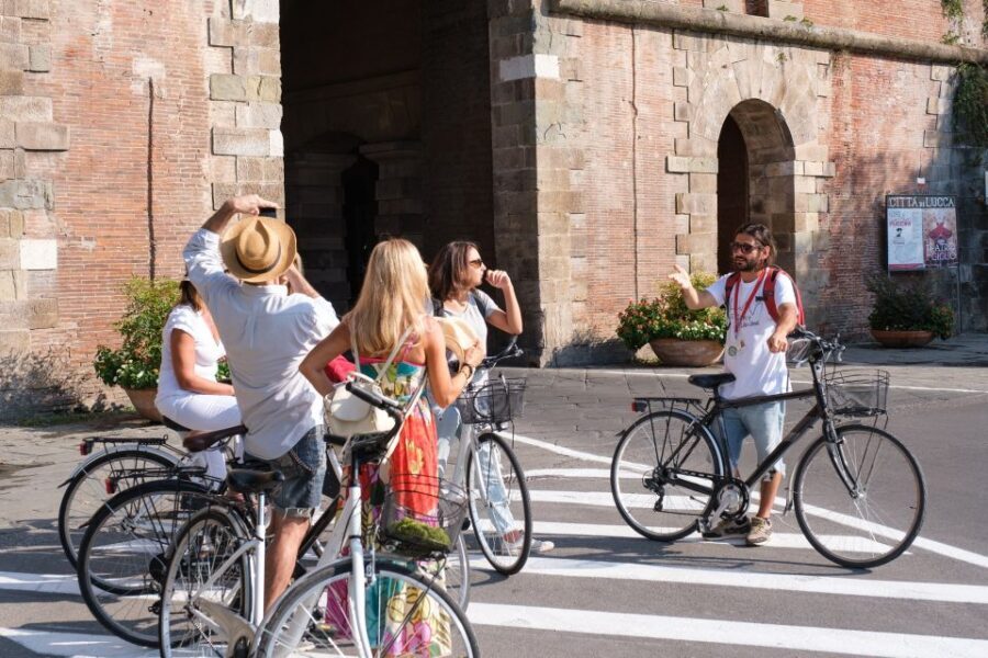 Lucca: 3-Hour Bikes & Bites Foodie Adventure like a Local - The Itinerary in Detail