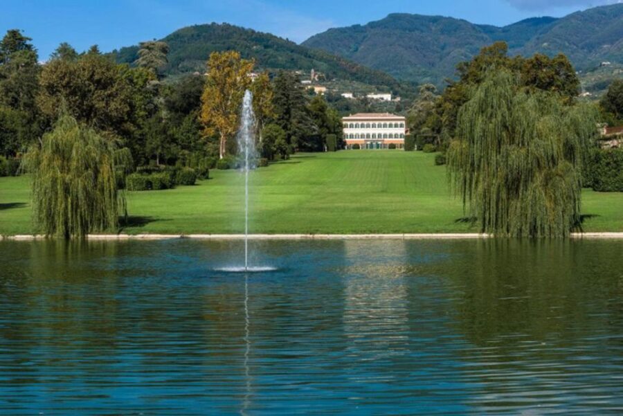 Lucca: Self-Guided Bike Tour to Villa Reale - What the Reviews Say