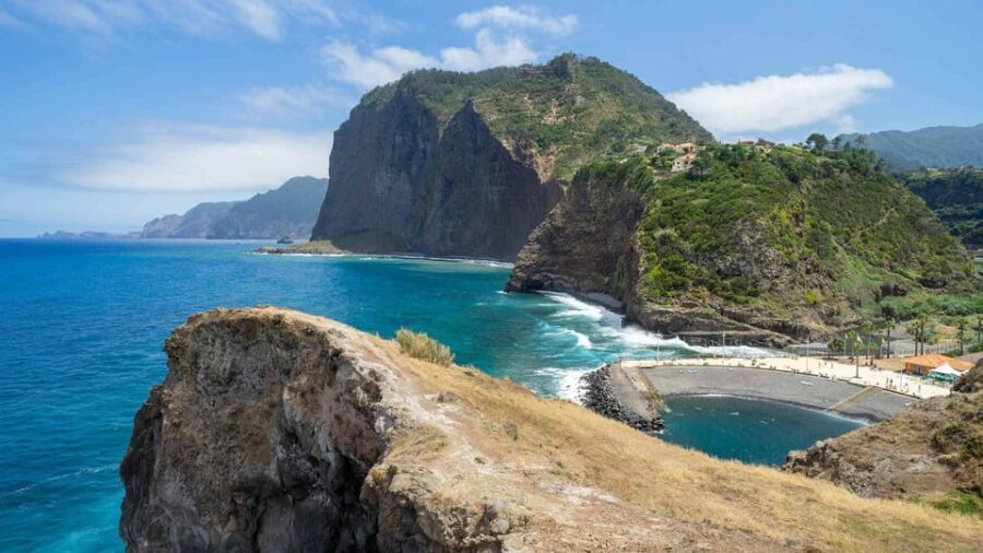 Madeira Funchal:East Tour Pico Arieiro & Santana&Laurissilva - Why This Tour Offers Great Value