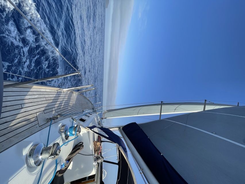 Madeira: Luxury Yacht & Sailing Sunset Tour - What Past Travelers Say