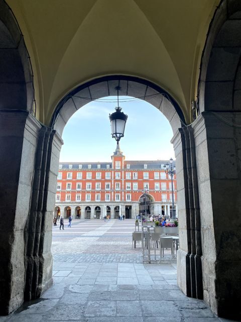 Madrid: City Highlights Private Bike Tour - Value and Practical Aspects
