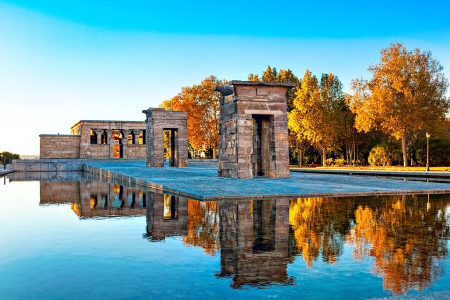 Madrid: Guided Highlights Walking Tour - A Deep Dive into the Experience