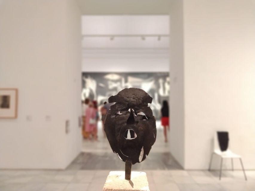 Madrid: Guided Tour of Reina Sofía Museum with Entry Ticket - What to Expect from the Tour Experience