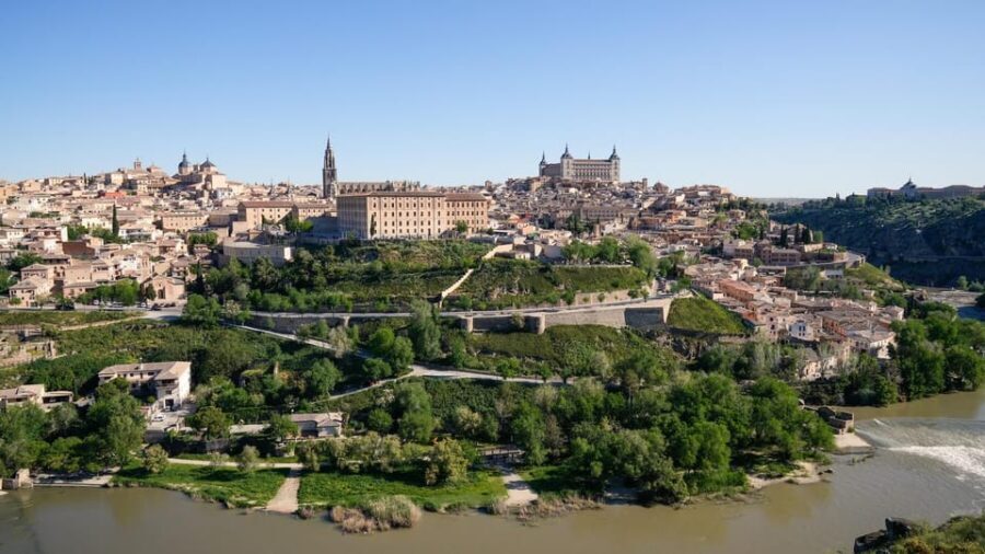 Madrid: Guided Tour of Toledo with Cathedral Visit - Exploring the Itinerary in Detail