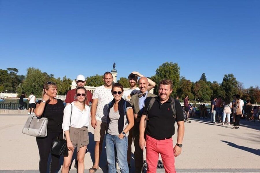 Madrid ; Highlight & Hidden gems Private Walking tour - Who Should Consider This Tour?