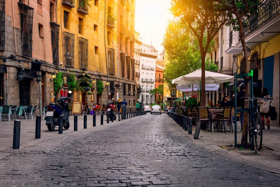 Madrid: History, Bites & Sips  An Intimate Tour Since 2018 - Why This Tour Works for Travelers