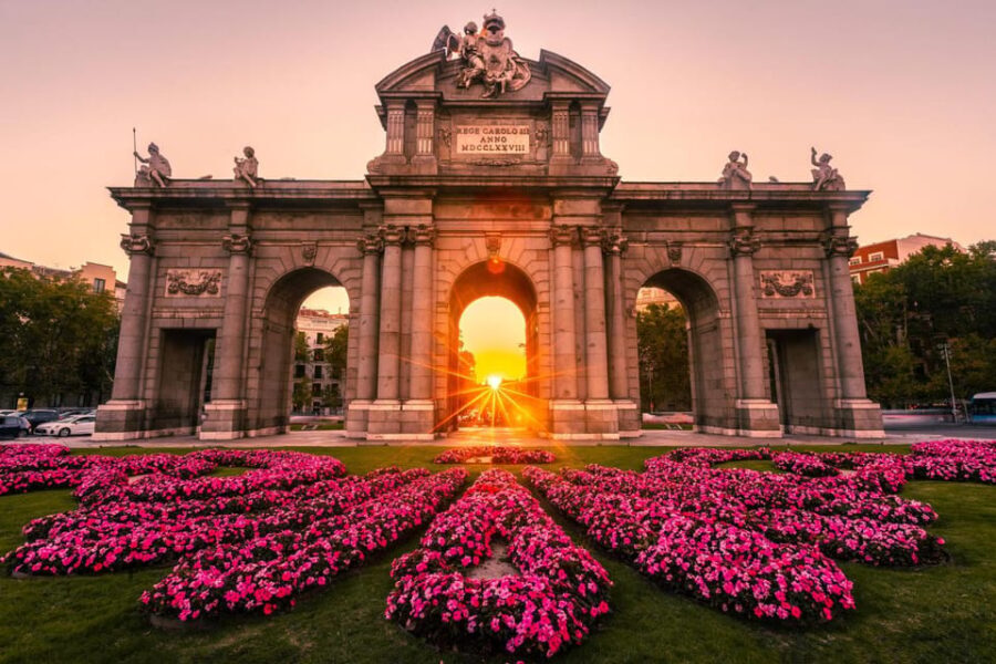 Madrid: Insta-Perfect Walk with a Local - The Itinerary Breakdown
