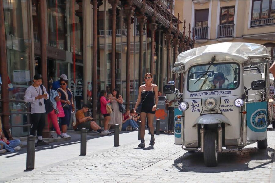 Madrid: Make your own 60 minutes tuk tuk tour - A Closer Look at the Itinerary