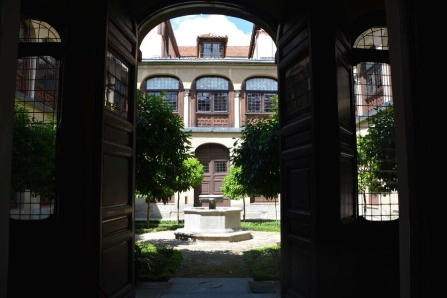 Madrid: Monastery of Descalzas Reales Tour with Tickets - A Detailed Look at the Tour Experience