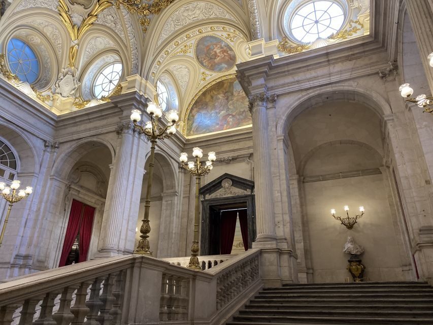Madrid: Prado Museum and Royal Palace Tour - The Experience of the Guides