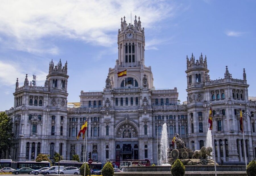 Madrid: Private Customized Walking Tour with a Local Host - What to Expect from Your Madrid Private Tour