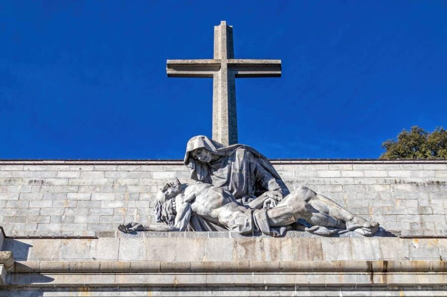 Madrid: Private Valley of the Fallen & Monastery Day Trip - Who Should Consider This Tour?