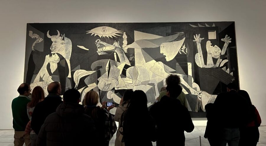 Madrid: Reina Sofía Guided Tour with Skip-the-Line Tickets - The Experience in Context