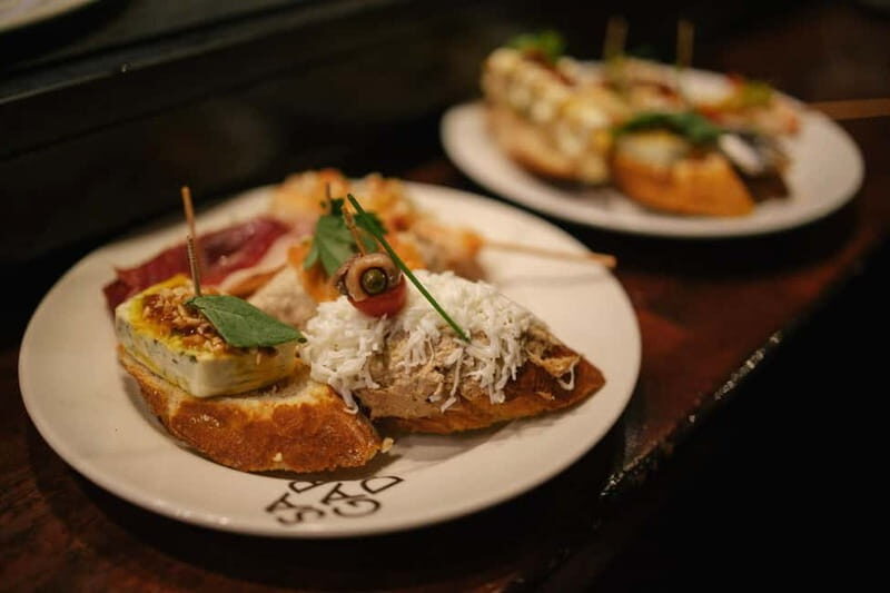 Madrid: Tapas Dinner Party Food Tour with Guide - What Makes This Tour Stand Out?