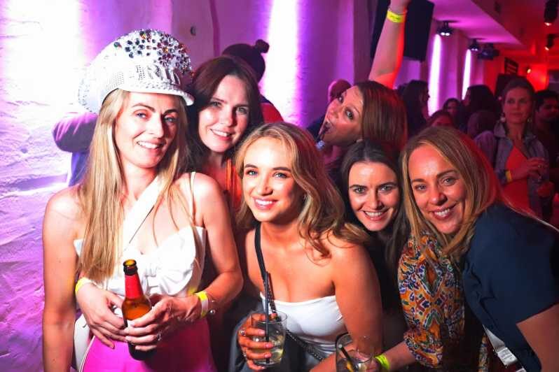 Madrid: Top Pub-Crawl with Drinks and Nightclub Entry - Who Will Love This Tour?