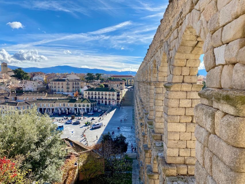 Madrid: Tour Segovia y La Granja de San Ildefonso - Authentic Insights and Traveler Experiences