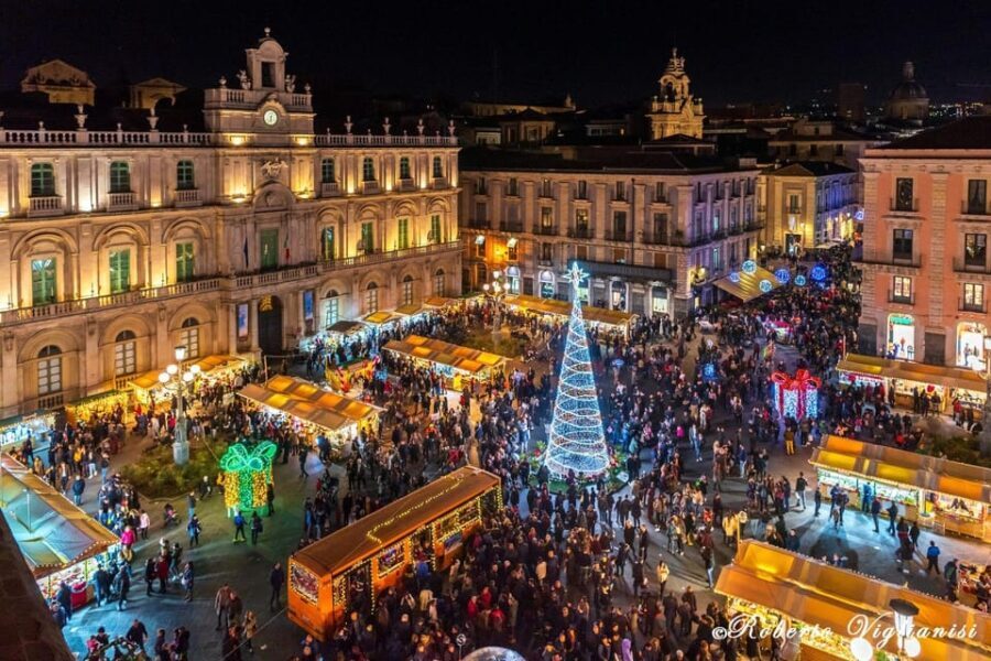Magical Christmas in Catania: Private Tour among Lights, Nativity Scenes and Sicilian Flavors - The Itinerary: What to Expect