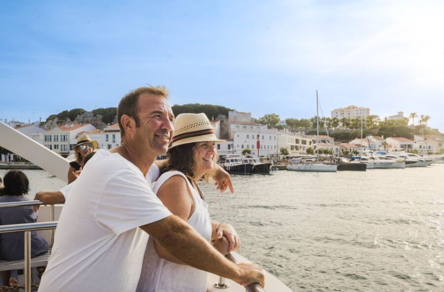 Mahon: Harbor Boat Tour with Underwater Viewing & Commentary - The Value of This Tour