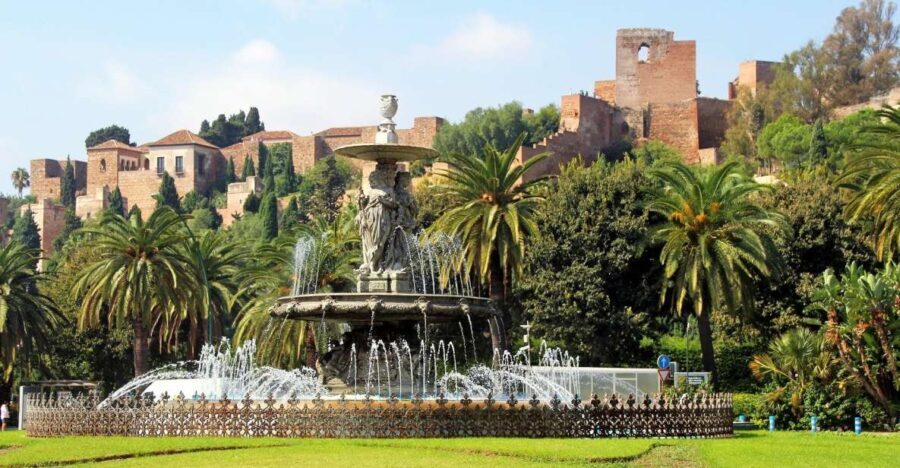 Málaga: 3-Hour Complete Walking Tour with Tickets - Why This Tour Offers Good Value