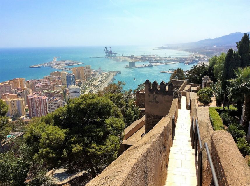 Malaga: group walking tour - A Detailed Look at What You Can Expect