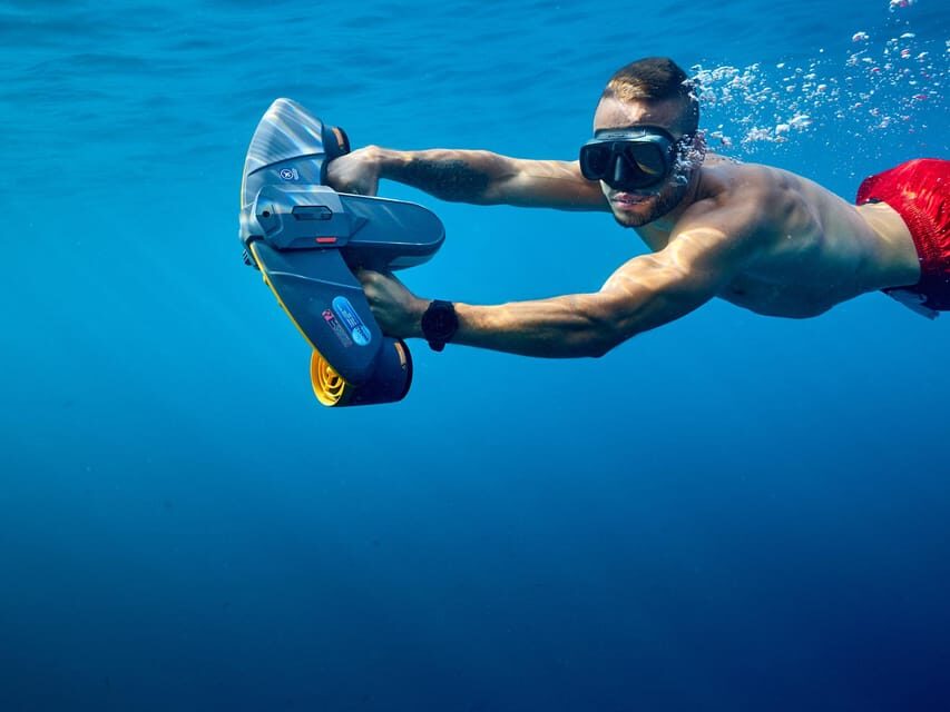 Mallorca: Bladerunner Jet Boat Excursion - The Experience for Different Types of Travelers