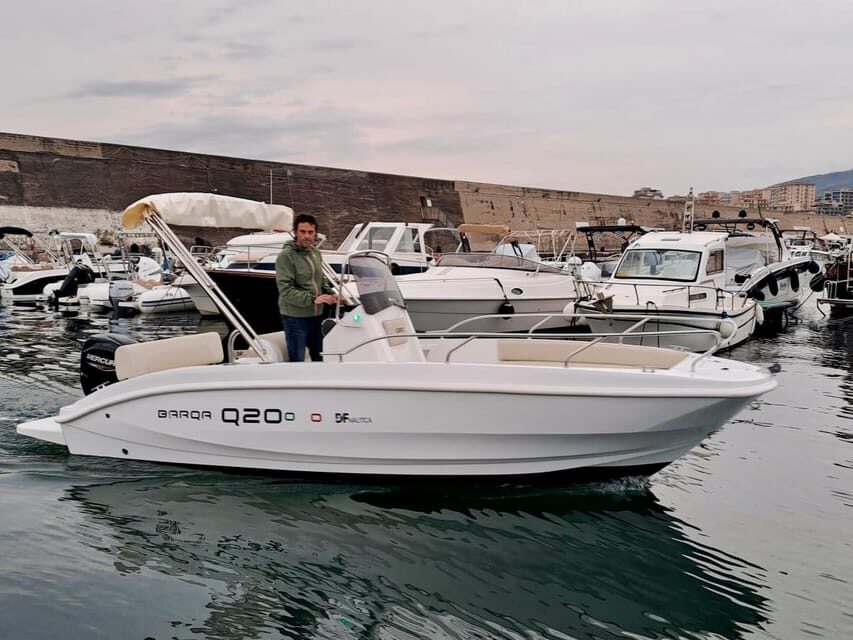 Maluma Charter: Tour del Golfo di Napoli e delle sue Isole. - The Itinerary: What You Can Expect